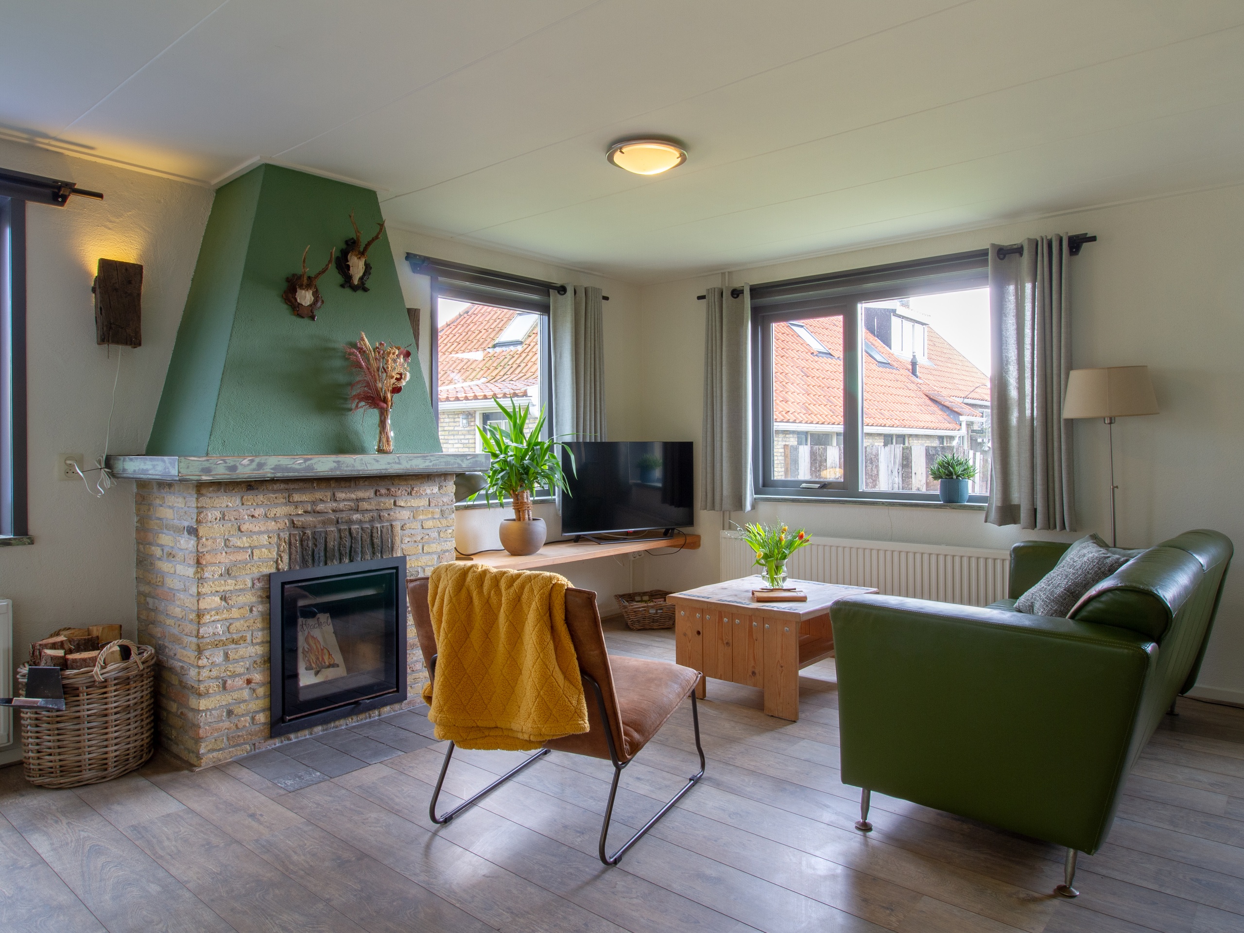 De Jager | Holiday home in Oosterend book now at VVV Terschelling - VVV ...